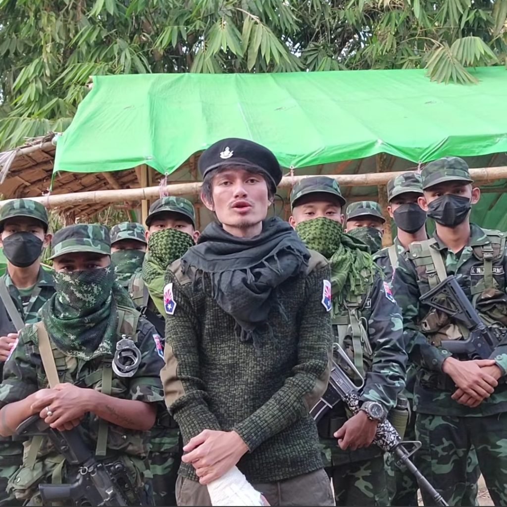 ရေး ခလရ ၅၈၆ တပ်ရင်းကို ရေးဘီလူးအဖွဲ့မှ သွားရောက်ပစ်ခတ်၊ စစ်သား ၄ ဦး
